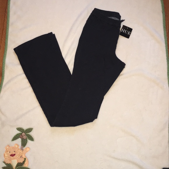HUE | Pants & Jumpsuits | Hue Flared Jean Legging | Poshmark